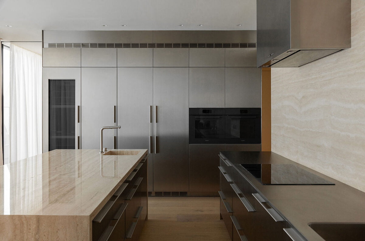 Harmonious Travertino Classico Kitchen
